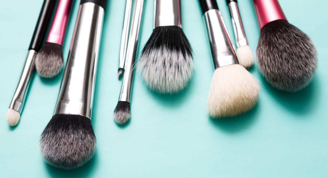 Panduan Terbaik Untuk Pilih Berus Solekan Dengan Pelbagai Jenis Dan ...