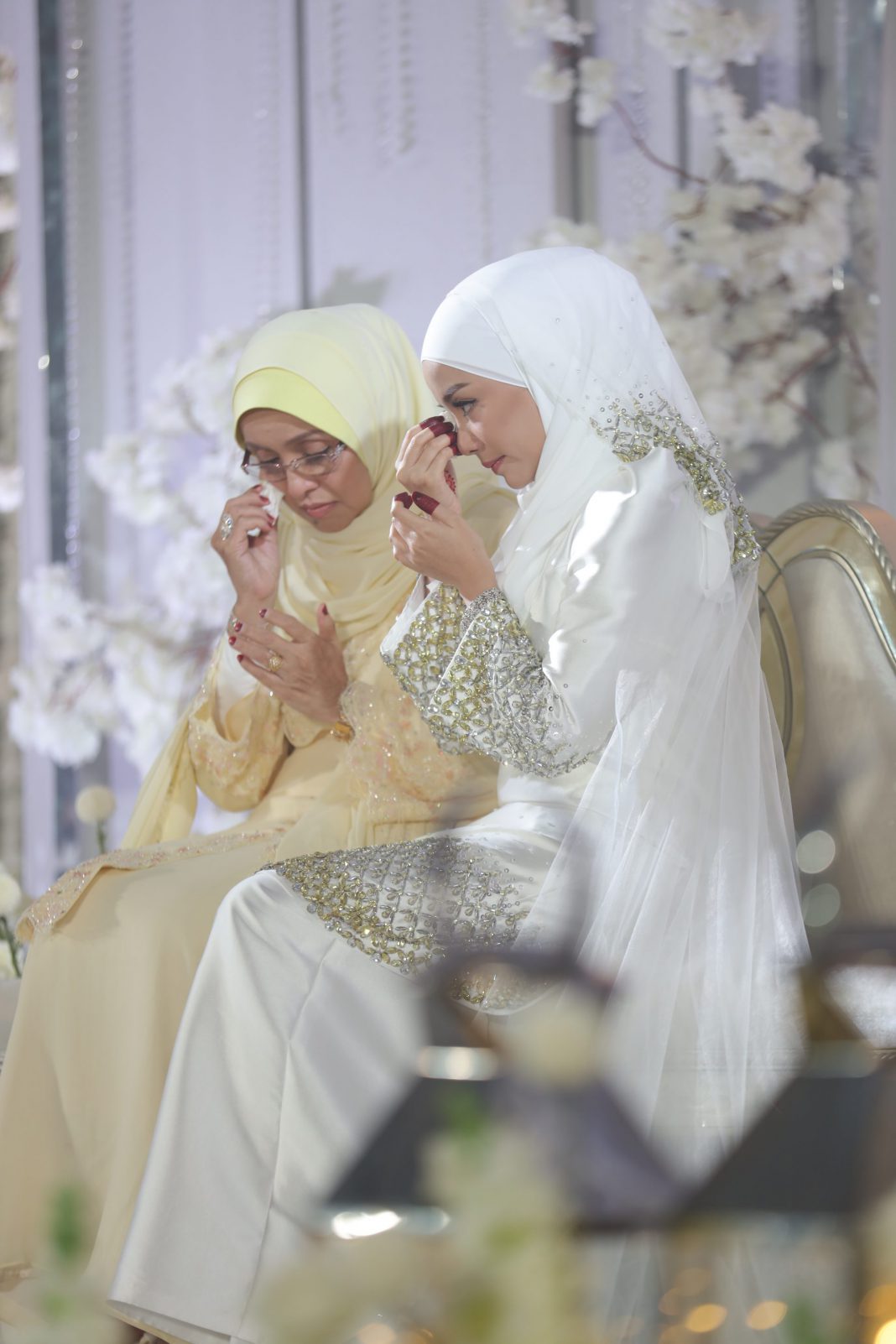 Majlis Pernikahan Yang Penuh Gemilang 90 Peratus Impian Mira Filzah ...