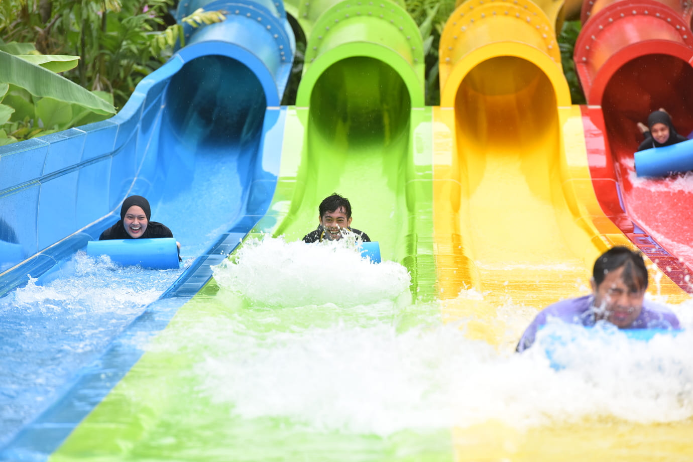 Taman Tema Air 'Splash Mania' Tempat Berbaloi Luangkan Masa Cuti Hujung ...
