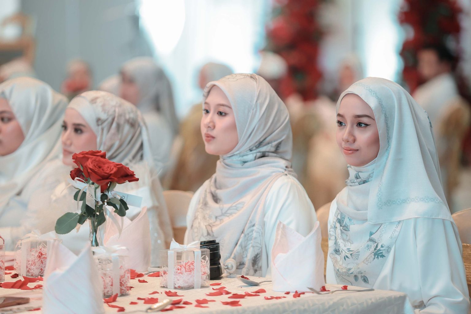Cipta Fenomena Trend Hijab Baharu Di Malaysia, Dari Minat Menanam Bunga ...