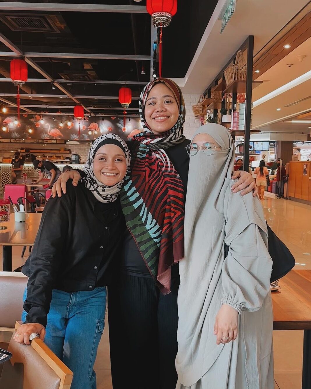 Bisnes Piza Laku Keras, Rezeki NORREEN IMAN Kian Mencurah-Curah Sejak ...